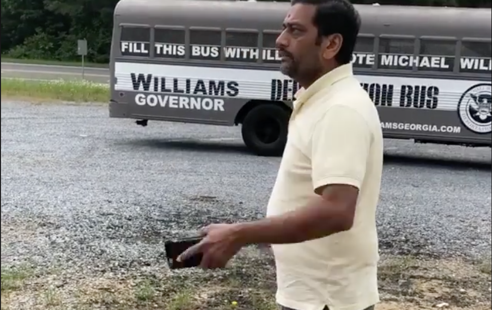Our New Hero: The Georgia Man Who Told DEPORTATION BUS to Get Off His ...