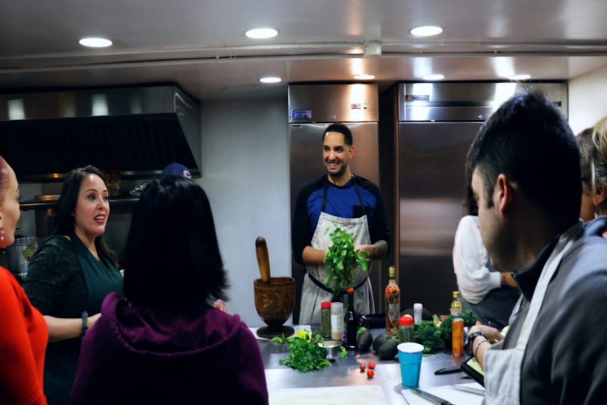 Meet Chef Roberto Pérez: Revitalizing Chicago’s Puerto Rican Food Scene ...