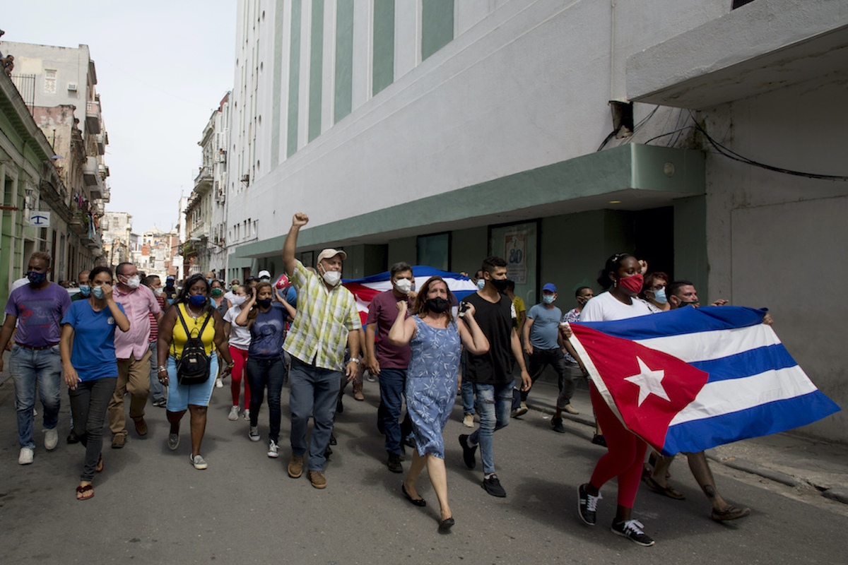 Demonstrators in Havana Protest Shortages, Rising Prices - Latino Rebels