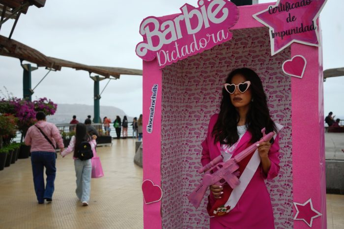 Barbie Mania Sweeps Latin America, Sometimes Taking on a Dark Tone ...